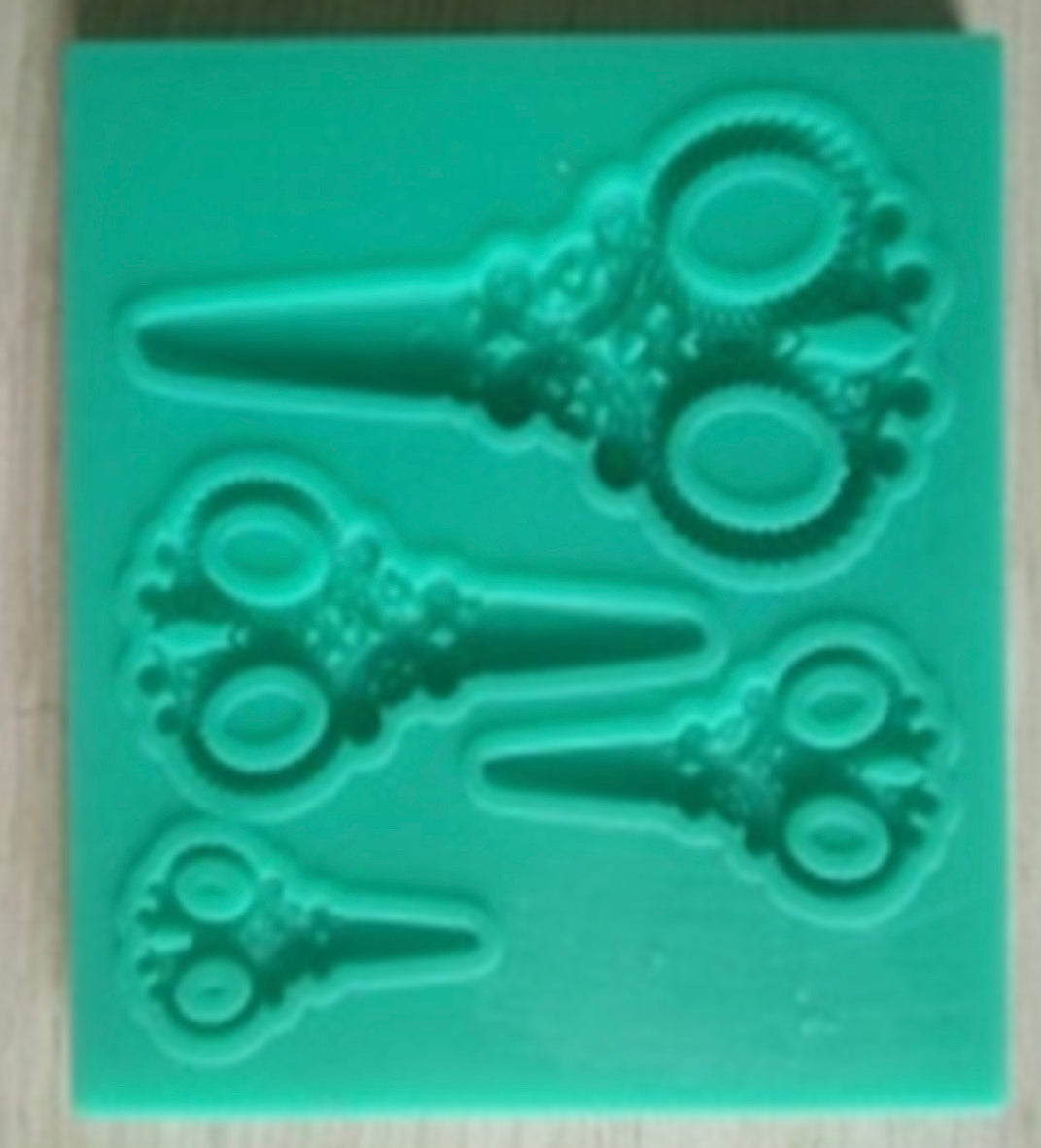 Scissor Silicon Fondant Cake Mould – Top Party Supplies, Hoppers ...